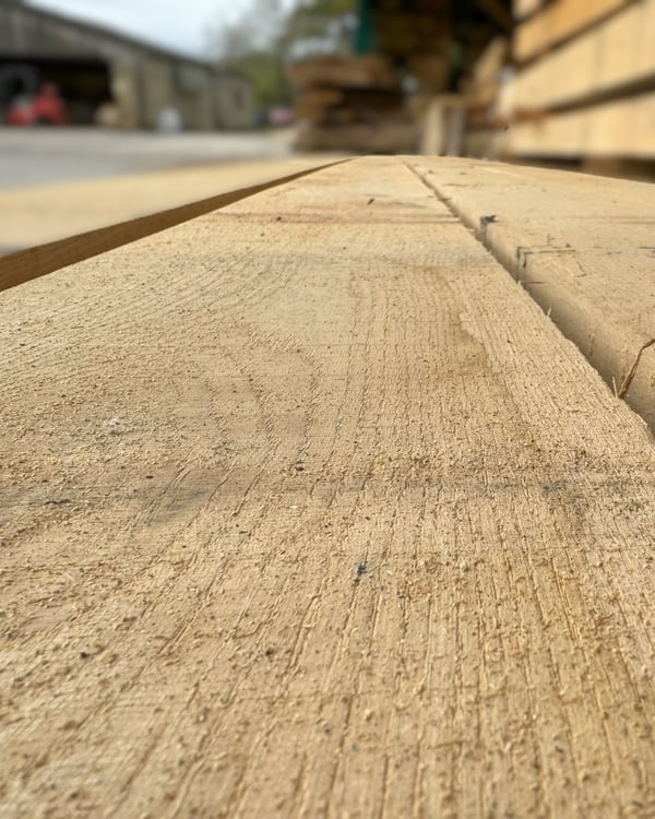 Sawn Green Oak Beams, Boards and Posts : H&H Forestry